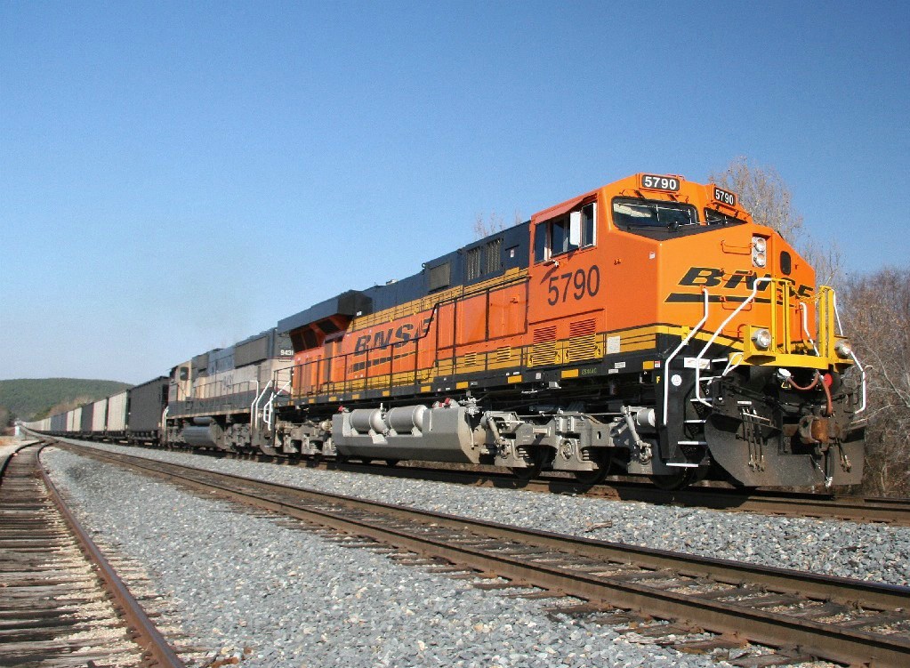BNSF 5790